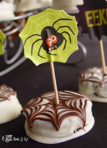 Chocolate Dipped Spider Web Oreos - Jamie Cooks It Up