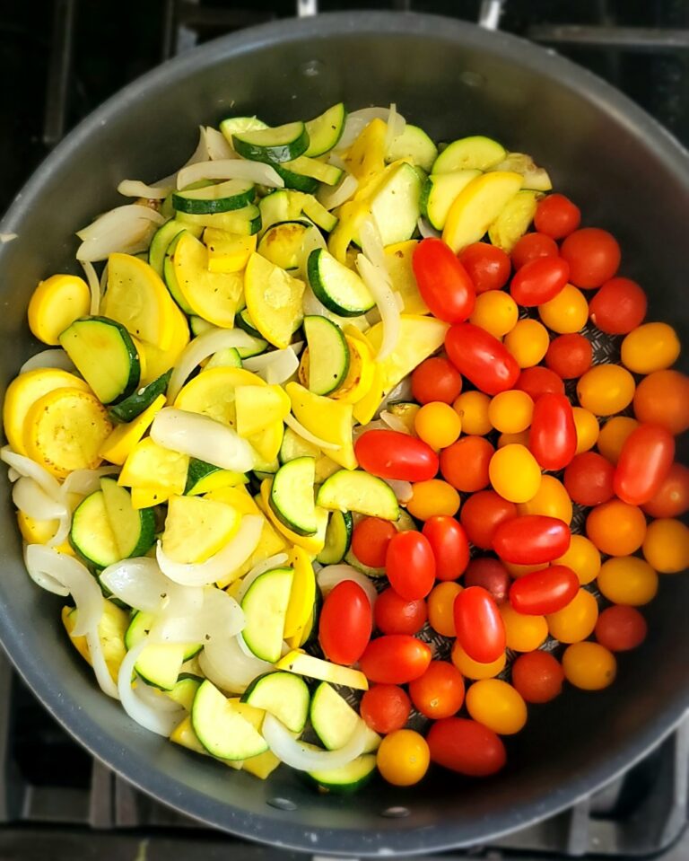 Pasta Primavera with Zucchini and Tomatoes - Jamie Cooks It Up